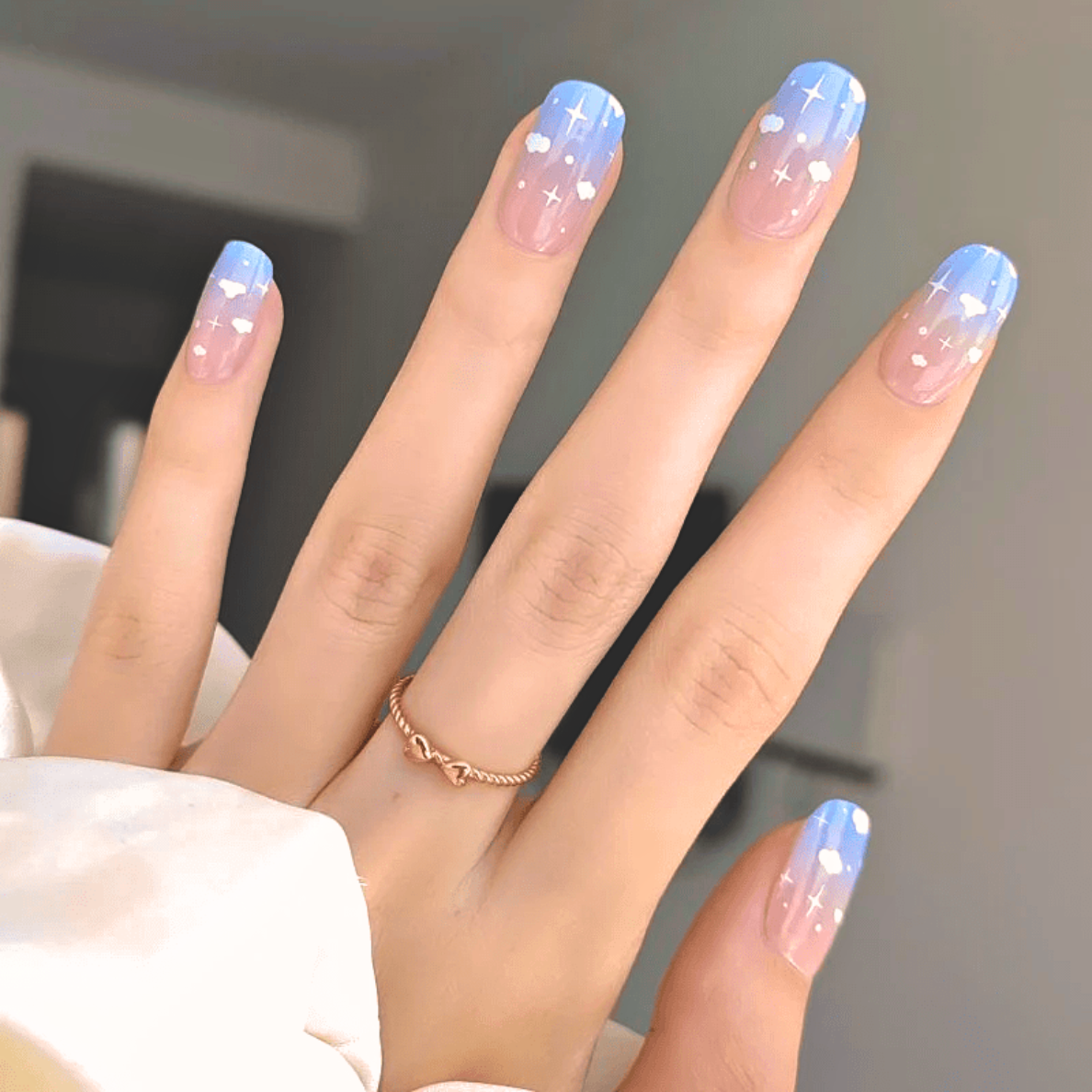 'Creamy Clouds' Gel Nail Stickers – Pinx Nails